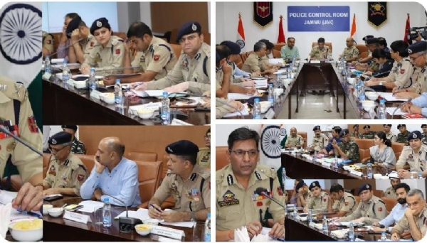 J-K cops review Amarnath Yatra preparations - Hindusthan Samachar English J-K cops review Amarnath Yatra preparations - Hindusthan Samachar English