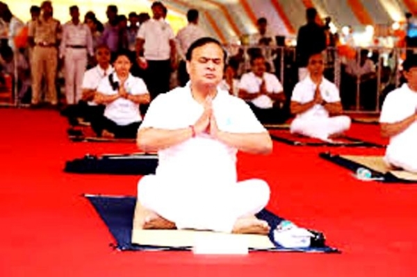 Assam CM Dr. Sarma takes part in the yoga programme on International ...