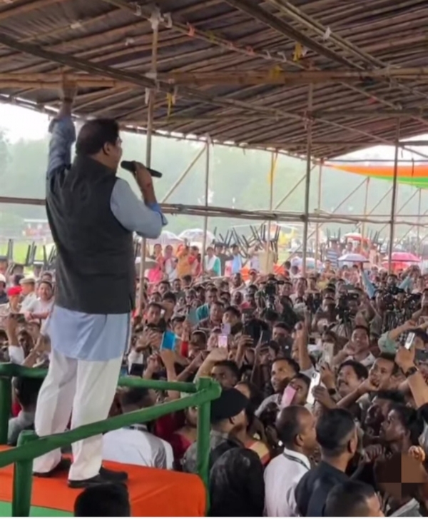 Even rain could not stop the crowd, grand welcome of CM Sarma in ...